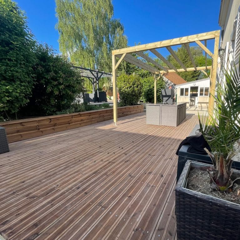 Solutions pour ombrager une terrasse en bois. | Terrasse en Bois
